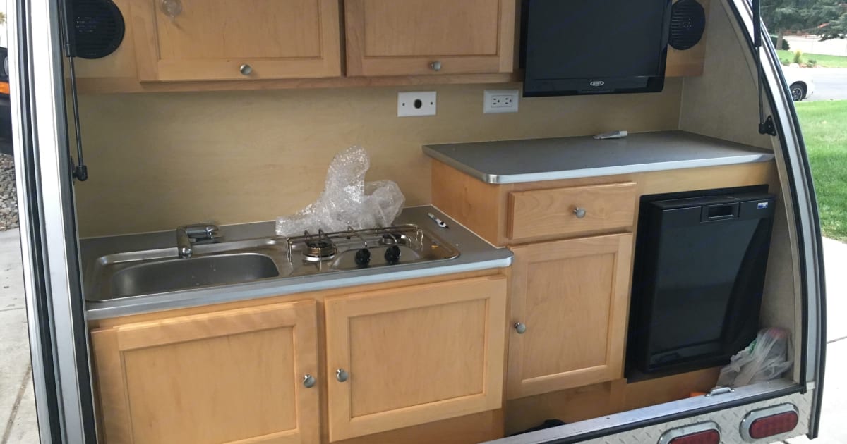 2017 T@B Clamshell Travel trailer Rental in Colorado Springs, CO ...