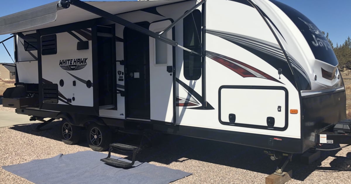 2017 Jayco White Hawk Travel trailer Rental in Redmond, OR | Outdoorsy