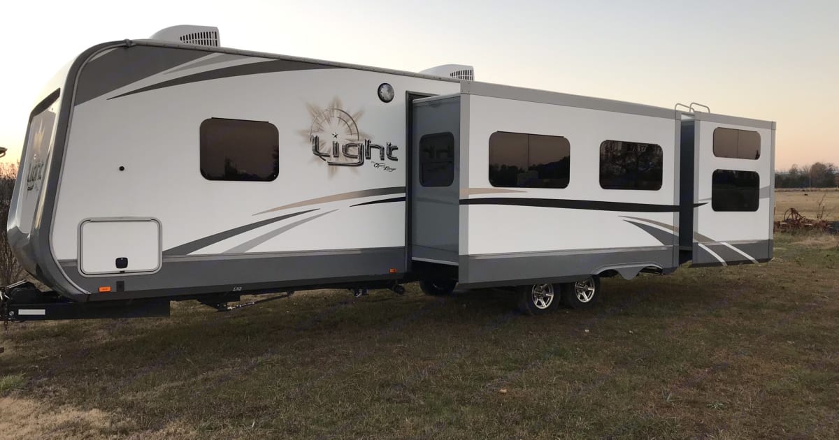 2017 Open Range Lite 308BHS Travel trailer Rental in Danville , AR ...