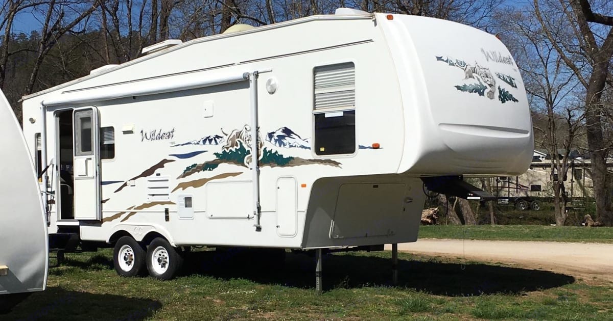2005 Forest River Wildcat Caravane semi-remorque Rental in Erwin, TN ...