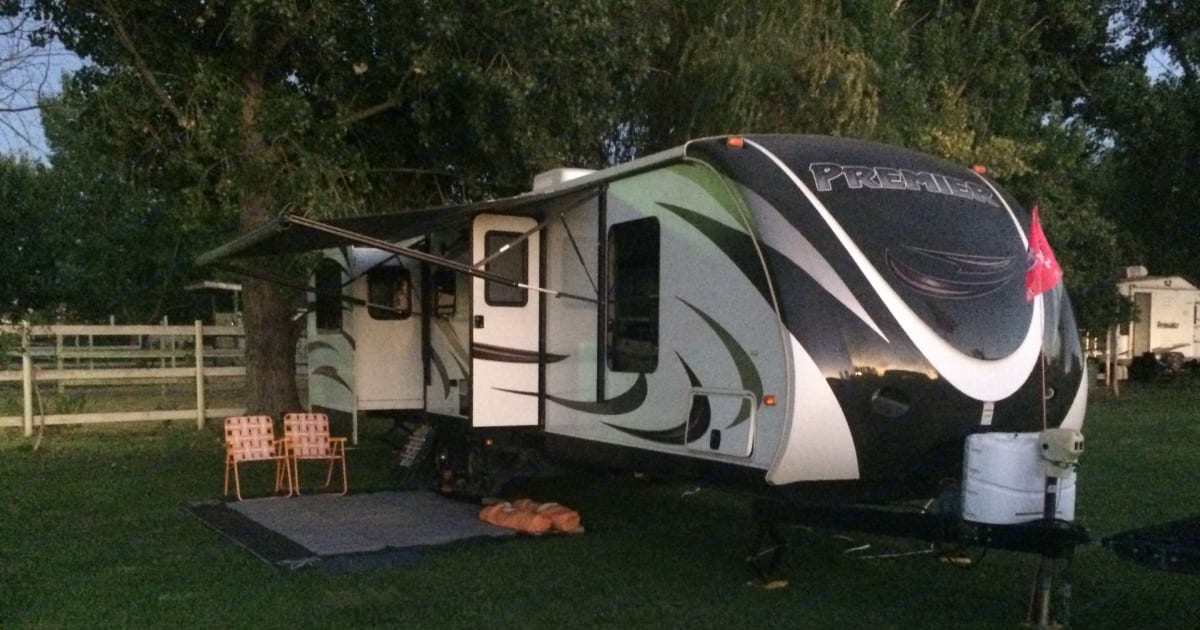 2013 Keystone Bullet Premier Travel trailer Rental in Napa, CA | Outdoorsy