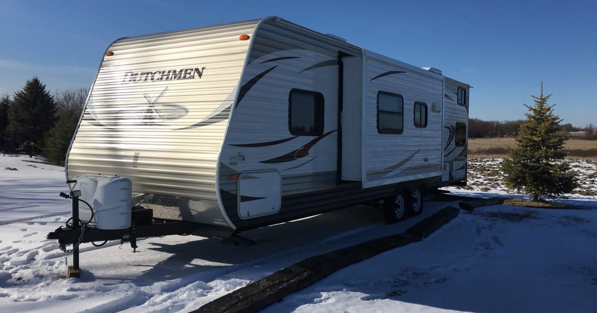 2012 Dutchmen Lite Travel trailer Rental in Cokato, MN | Outdoorsy