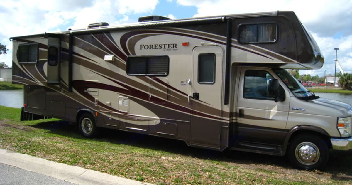 2011 Forest River Forester 3011DS Motorhome Rental in Larkspur, CO ...