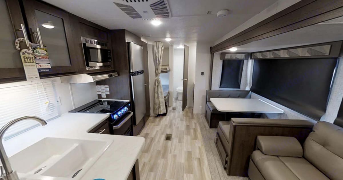 2019 Forest River 26dble Travel trailer Rental in Raeford, NC | Outdoorsy