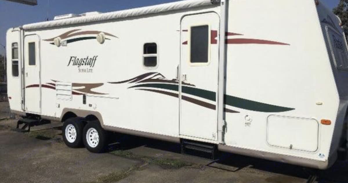 2007 Flagstaff Super Lite Travel Trailer Rental in Littlerock, CA | Outdoorsy