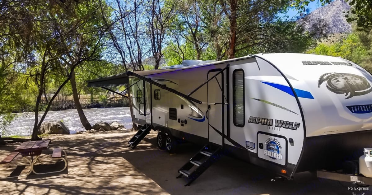 2019 Forest River Alpha Wolf Travel trailer Rental in Kernville, CA ...