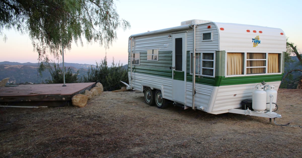 1990 Terry Camper Travel trailer Rental in joshua tree , CA | Outdoorsy