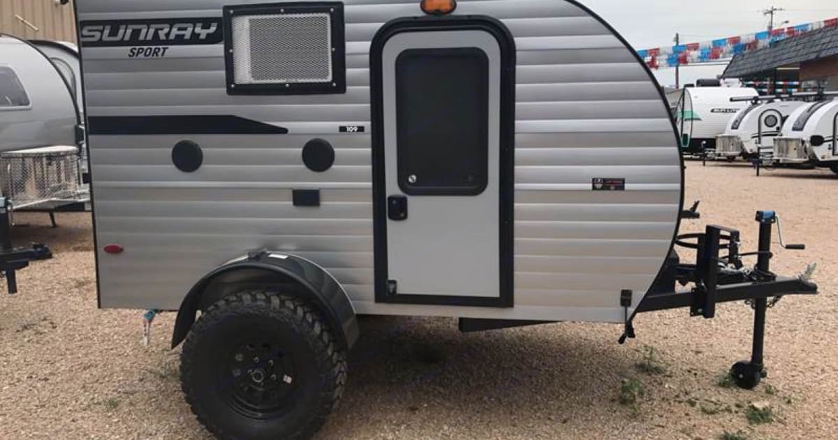 2020 SunRay 109 sport Travel trailer Rental in Kempner, TX | Outdoorsy