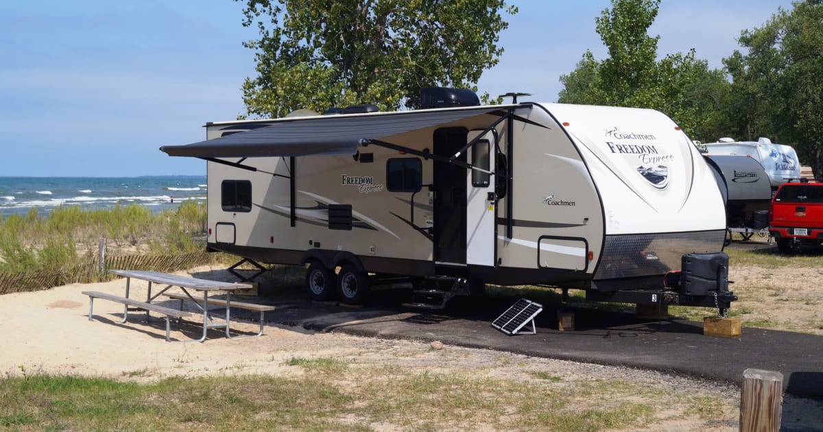 2018 Coachmen Freedom Express Travel trailer Rental in Camden, NY ...