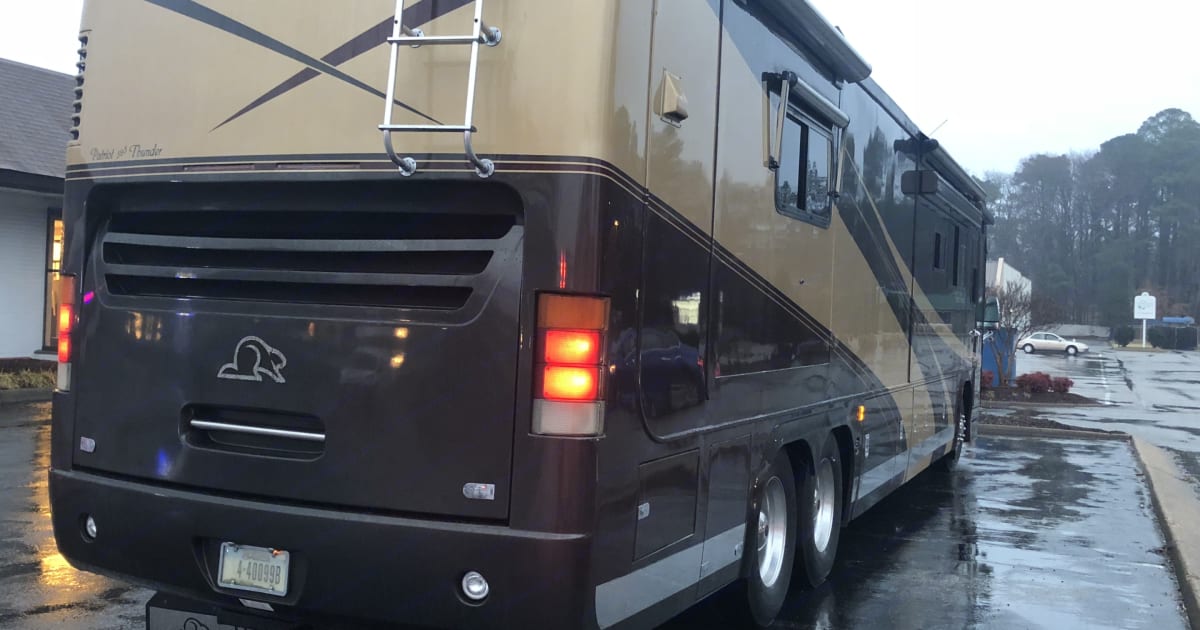 2006 Monaco Beaver Class A Rental in Newport News, VA | Outdoorsy