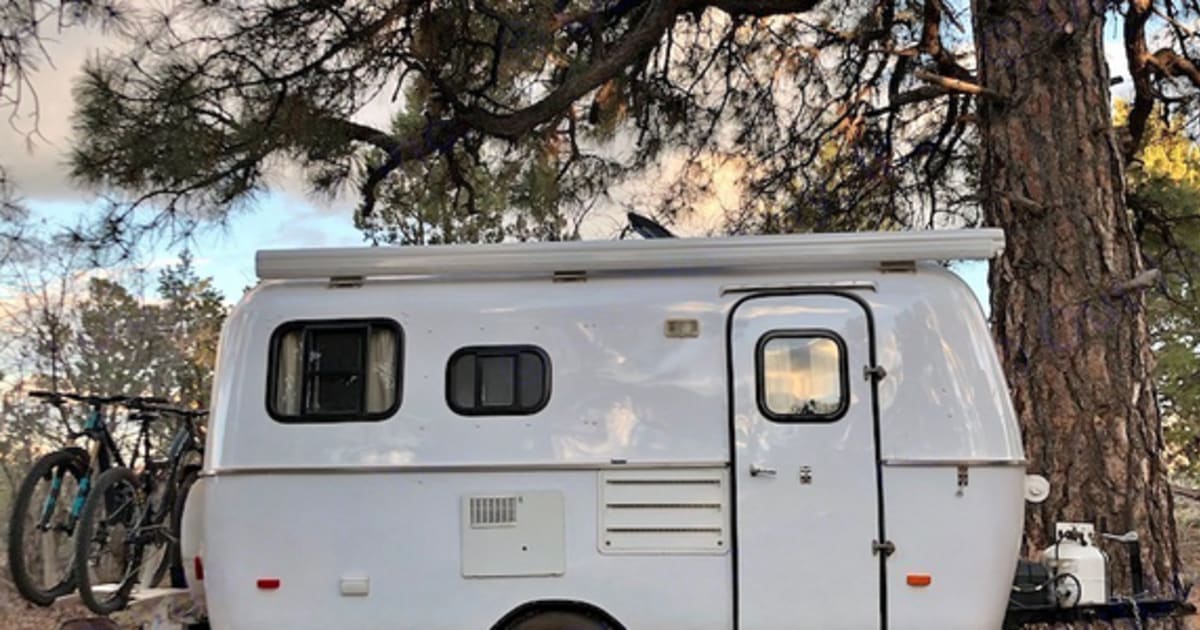 2016 Scamp 16' Travel trailer Rental in Eugene, OR | Outdoorsy