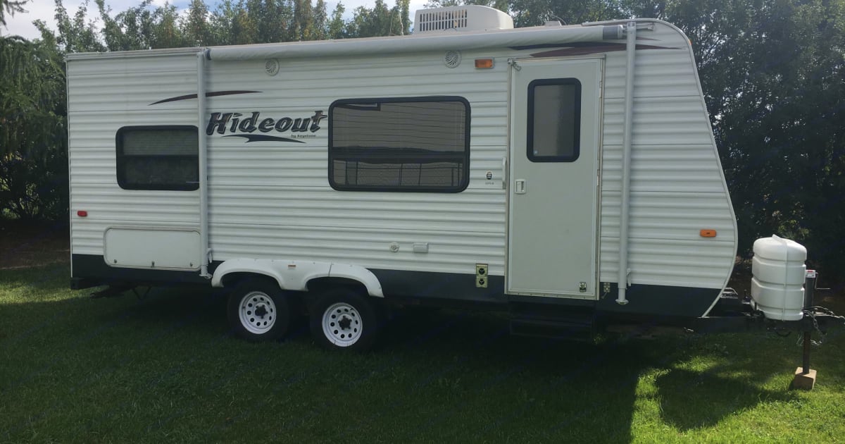 2009 Keystone Hideout Travel trailer Rental in Kalispell, MT | Outdoorsy