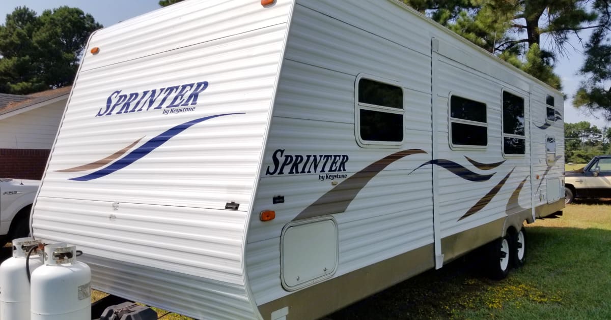 2008 Sprinter by Keystone 303 bhs Travel trailer Rental in Ashdown, AR ...