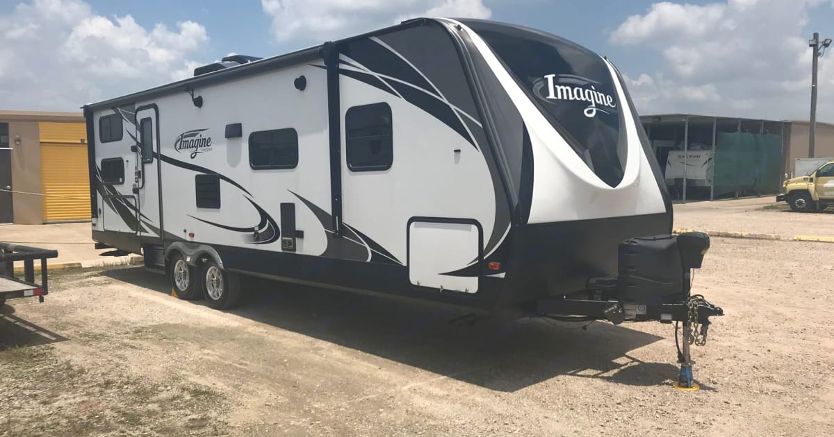 2016 Grand Design Imagine Travel trailer Rental in Katy, TX | Outdoorsy