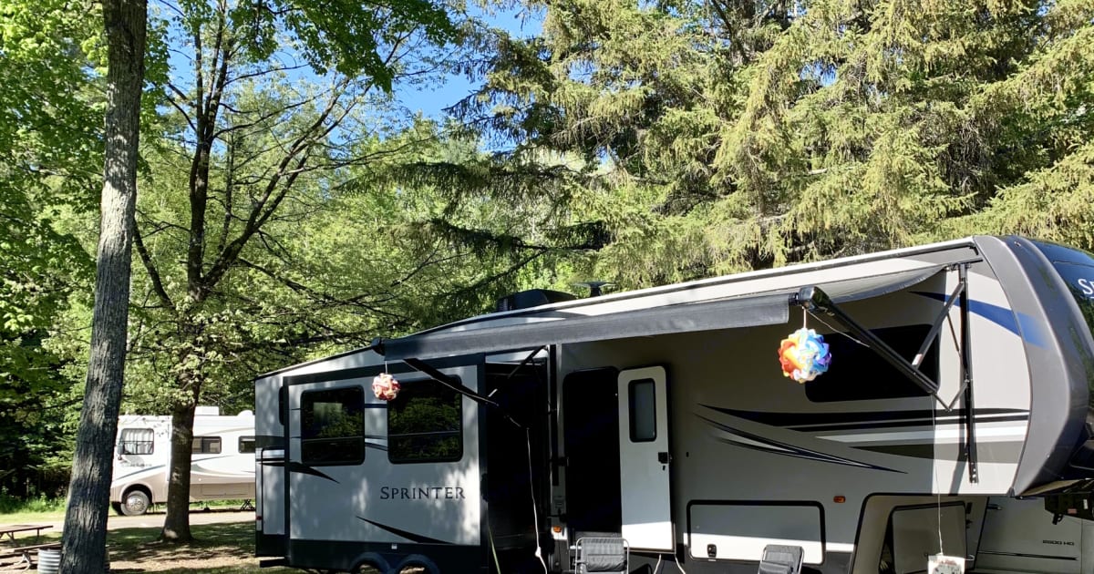 2019 Keystone Sprinter Campfire Fifth-wheel Rental in Mancelona, MI ...