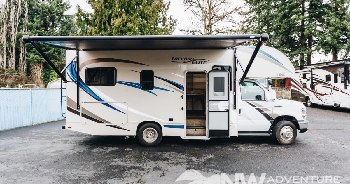 2018 Thor Motor Coach Freedom Elite Class C Rental in Vancouver, WA ...