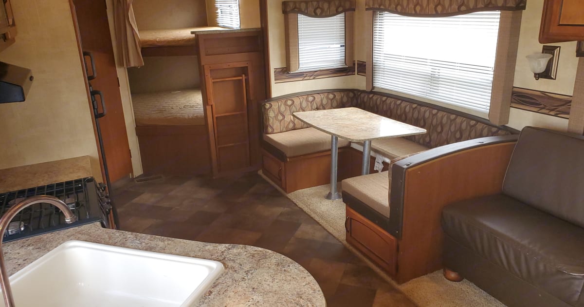 2015 Keystone Summerland Travel trailer Rental in Mesa, AZ | Outdoorsy