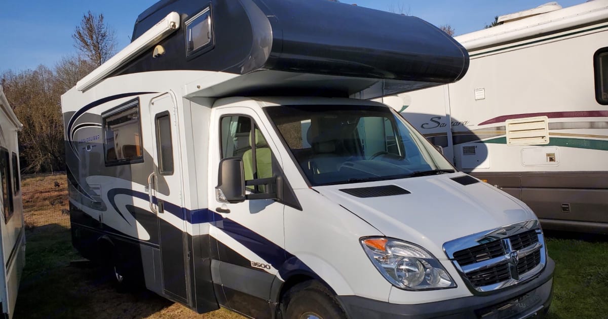 2008 Dodge Sprinter Class C Rental in Vancouver, WA | Outdoorsy