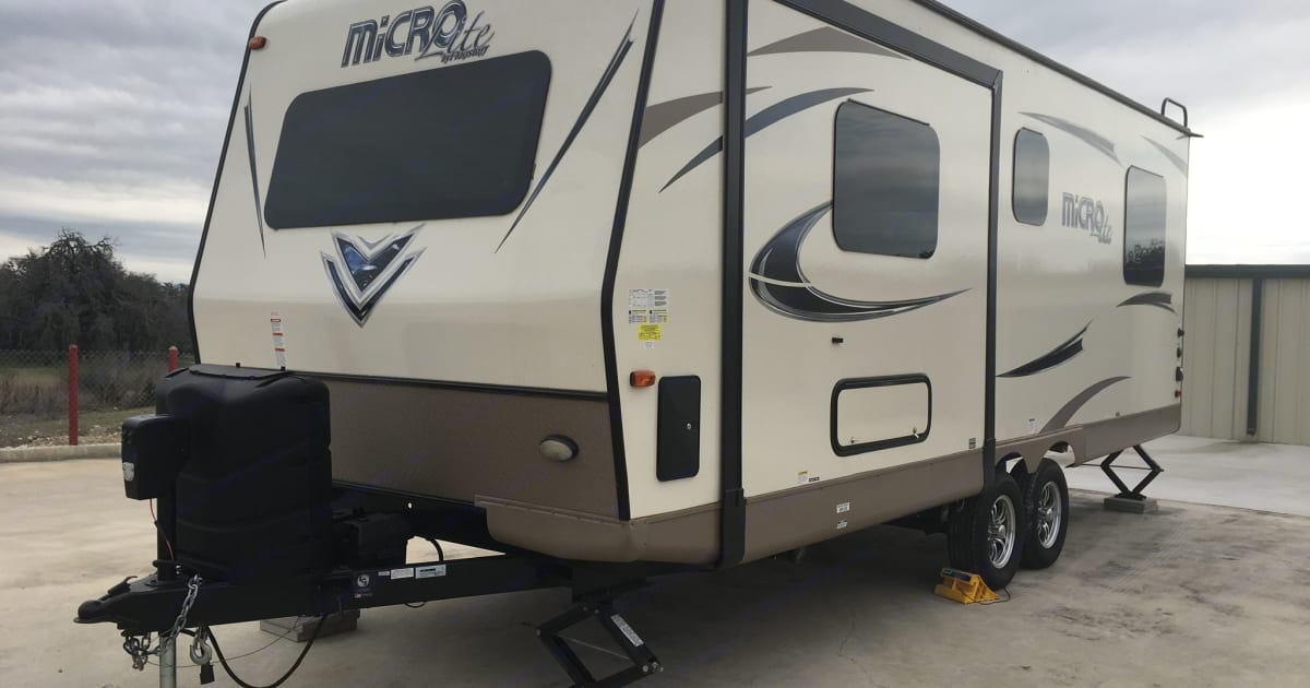 2018 Flagstaff Micro Lite Travel trailer Rental in San Antonio , TX ...