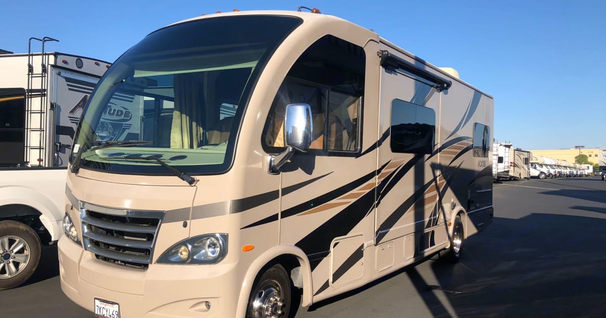 2015 Thor Motor Coach Axis Motorhome Rental in Suisun City, CA | Outdoorsy