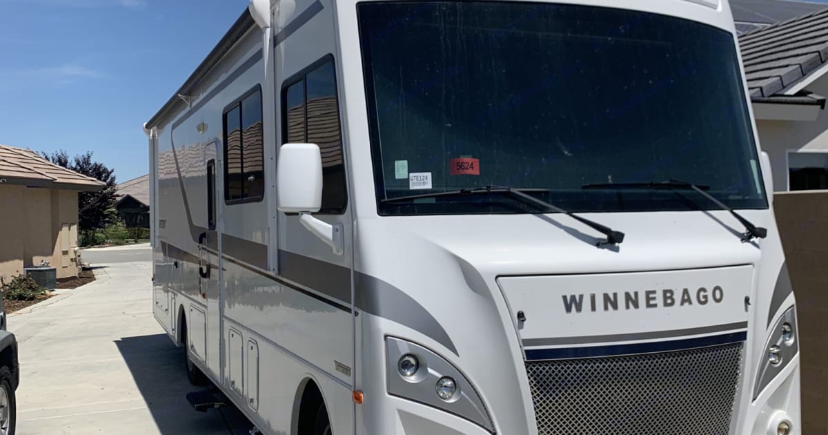 2018 Winnebago Winnebago Class A Rental in Castro Valley, CA | Outdoorsy