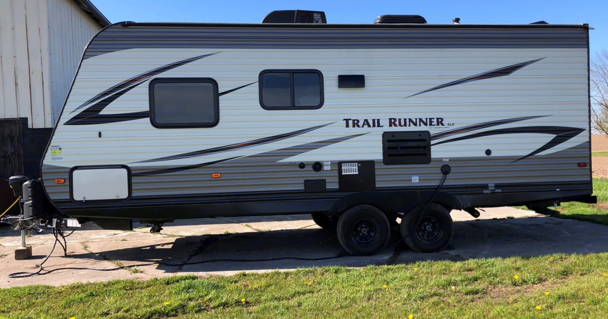 2017 Heartland Trail Runner Travel trailer Rental in Tillsonburg, ON ...