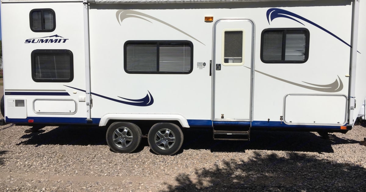2006 Thor Motor Coach Summit Travel trailer Rental in Beaver, UT ...