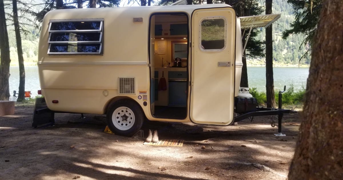 Trillium Rv Other Travel trailer Rental in North Vancouver, BC | Outdoorsy