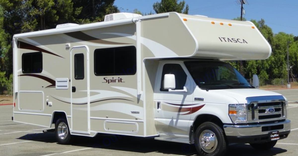 2015 Itasca Spirit Class C Rental in Papillion, NE | Outdoorsy