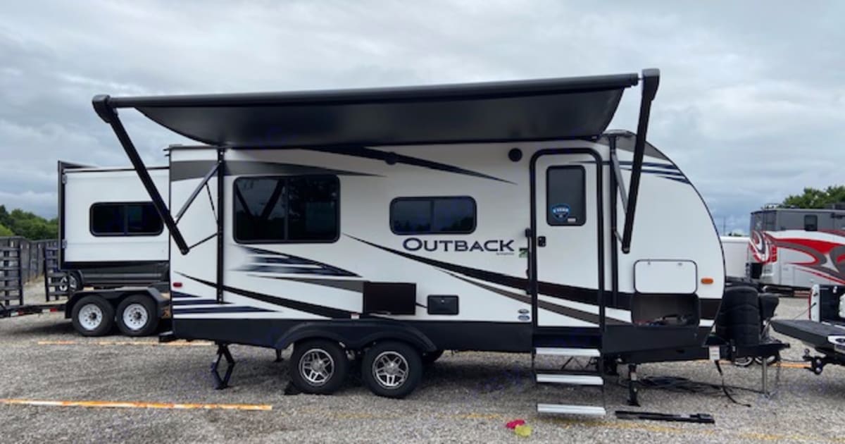 2019 Keystone Outback Travel trailer Rental in Olathe, KS | Outdoorsy
