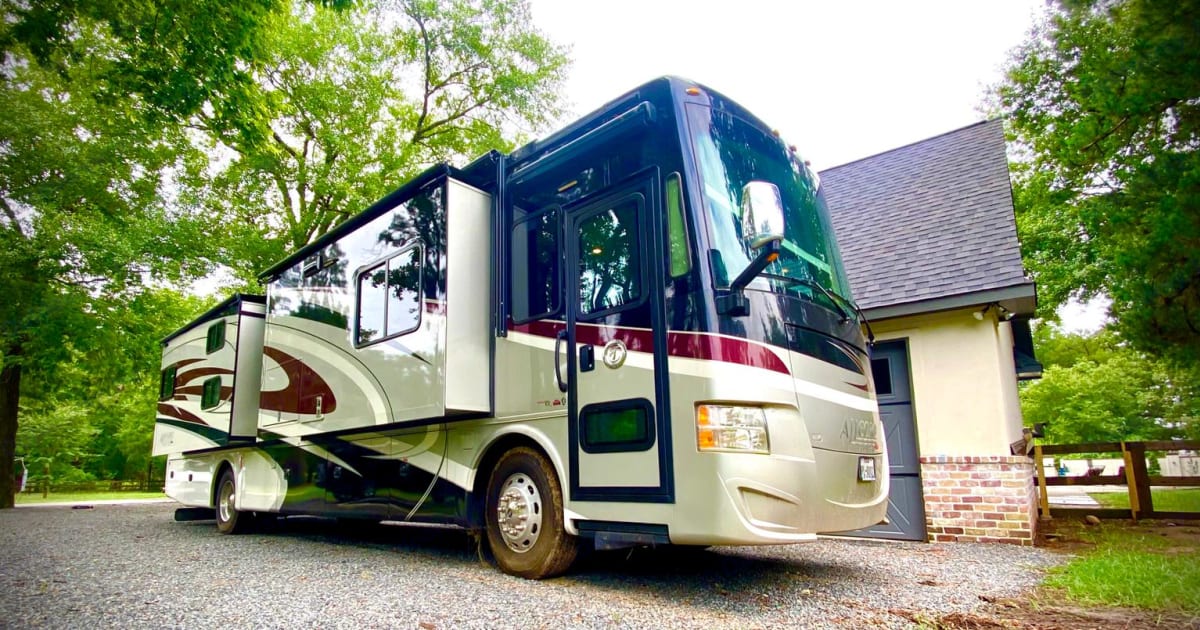 2017 Tiffin Motorhomes Allegro Red Class A Rental in Spring, TX | Outdoorsy