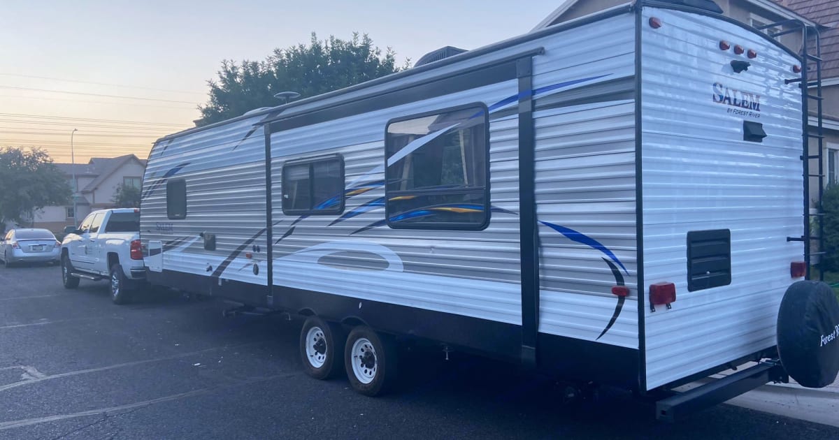 2018 Forest River Salem Travel trailer Rental in Avondale, AZ | Outdoorsy