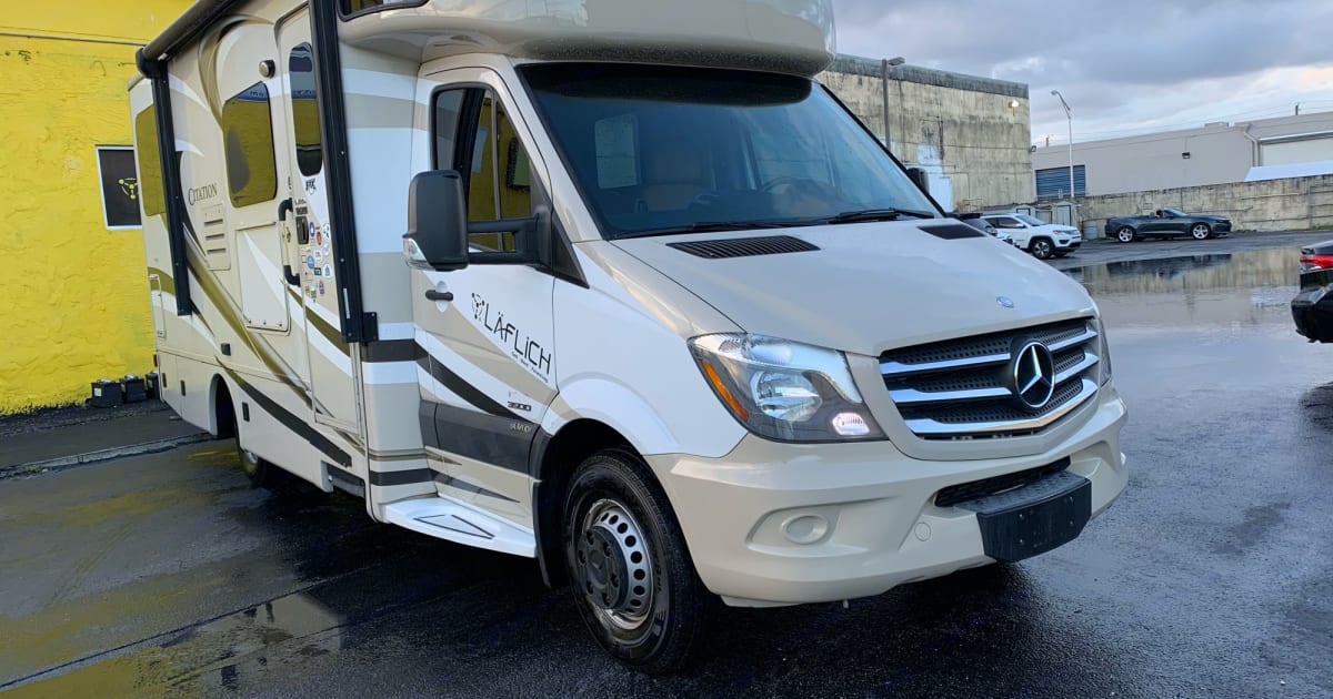 2016 Thor Motor Coach Citation Motorhome Rental in miami, FL | Outdoorsy