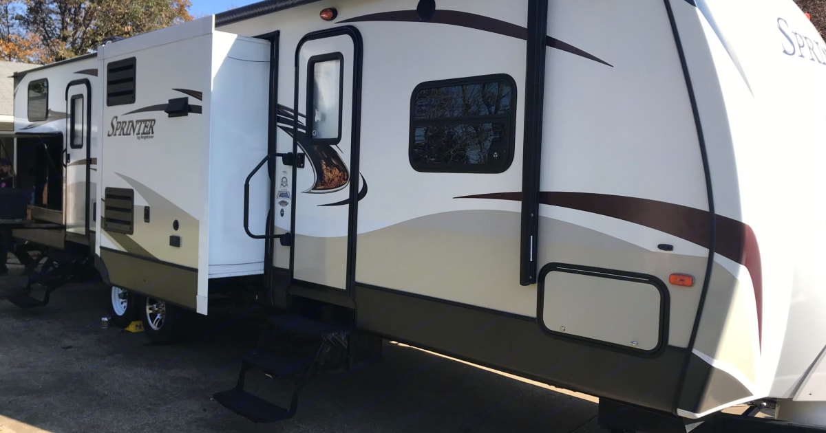 2013 Keystone Sprinter Travel trailer Rental in Anniston, AL | Outdoorsy