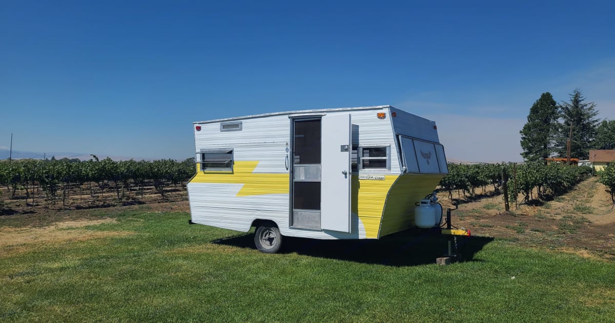 1973 Aristocrat Lo-Liner Travel trailer Rental in Eatonville, WA ...