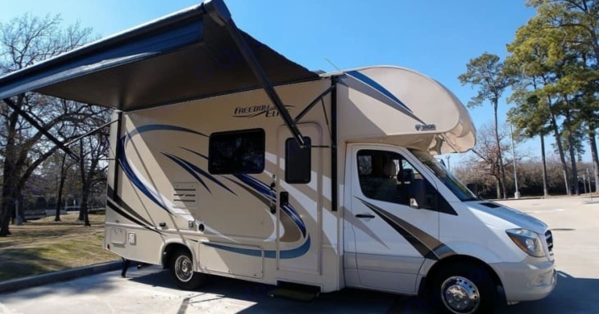 2018 Mercedes-Benz MotorHome Class C Rental in Pagosa Springs, CO ...
