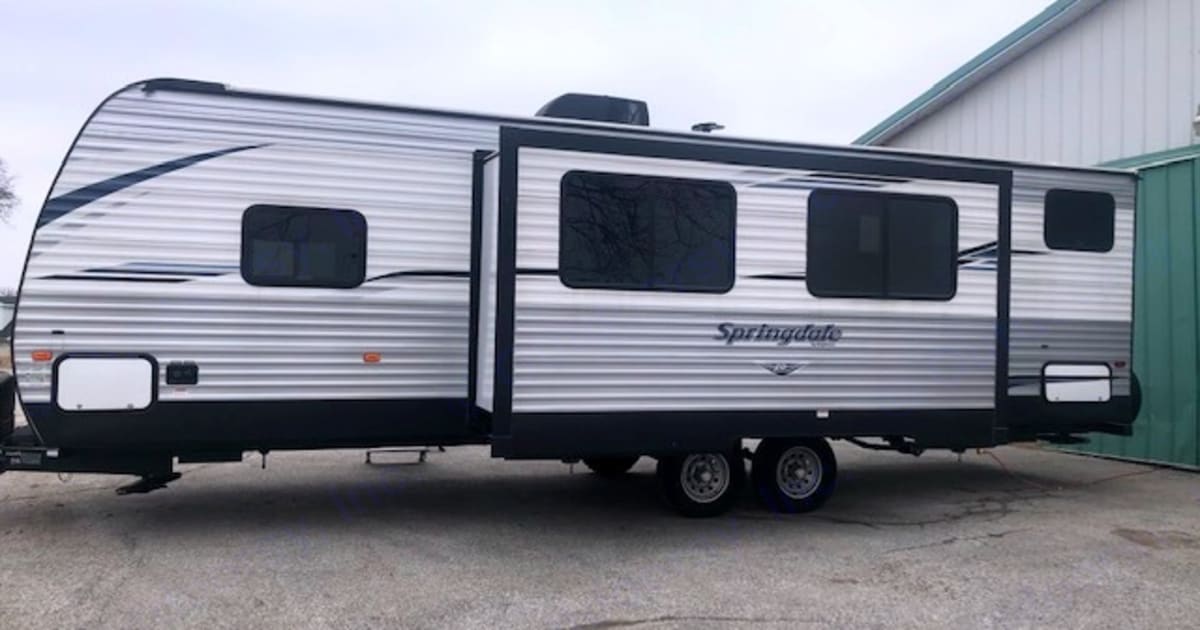 2019 Keystone Springdale 298BH Travel trailer Rental in PLATTE CITY, MO ...