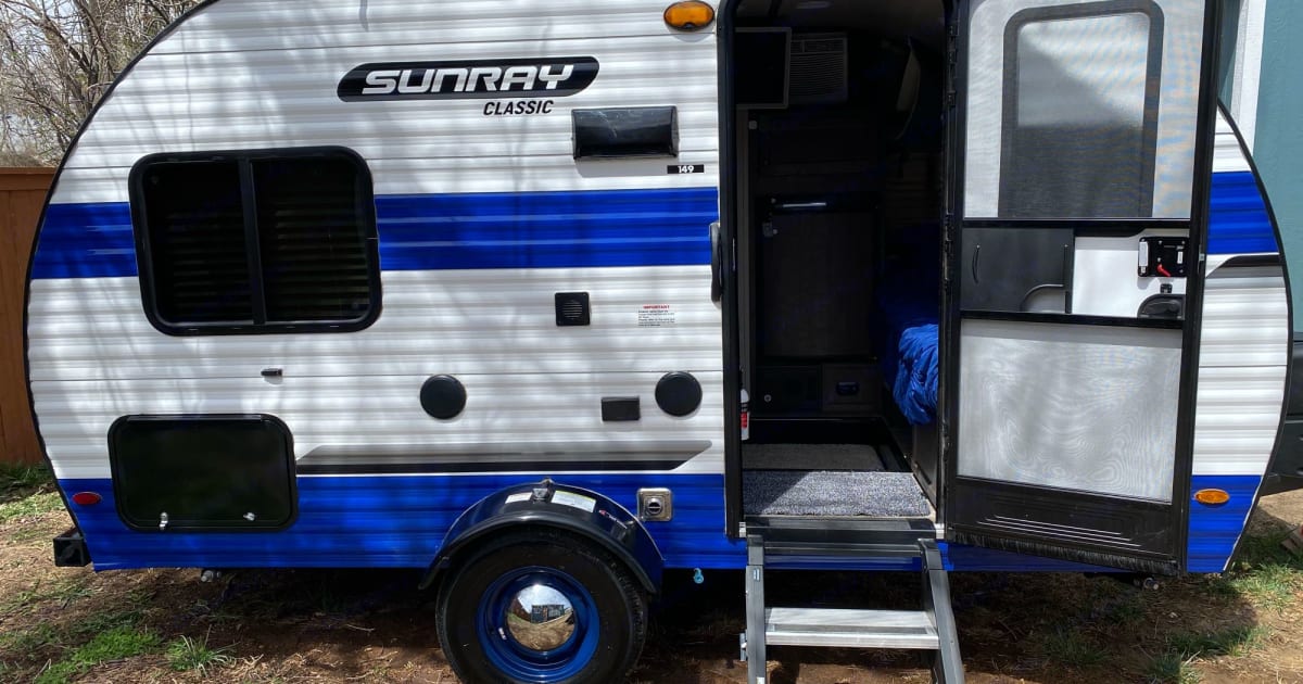 2021 Sunset Park & Rv Inc. Sunray 149 Travel trailer Rental in Denver ...