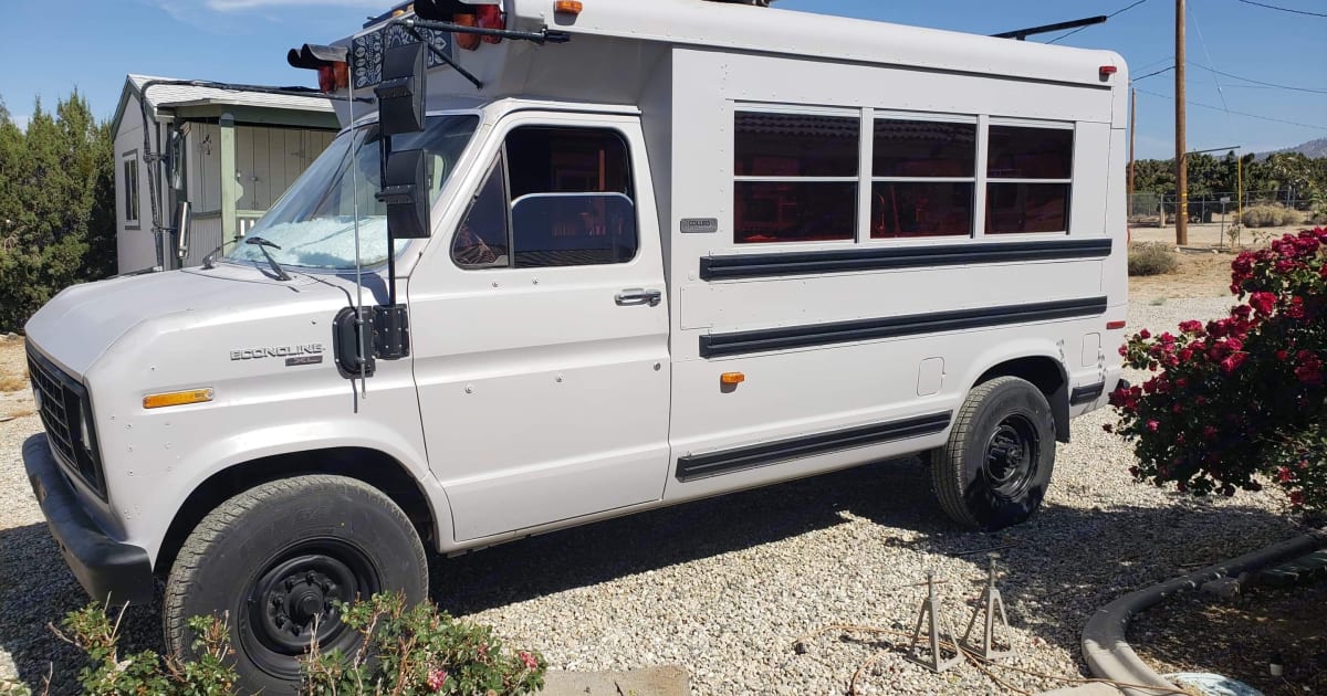 1989 Ford Econoline Camper van Rental in LaCanada, CA | Outdoorsy