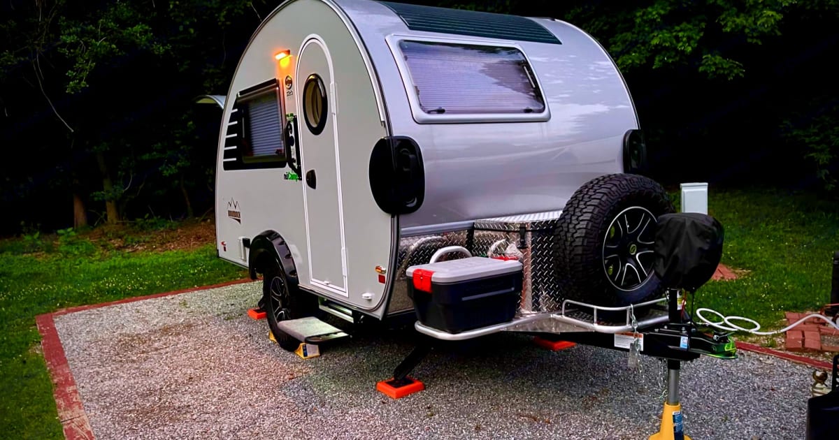 2021 NuCamp TAB 320 CS-S Boondock Edition Travel trailer Rental in ...