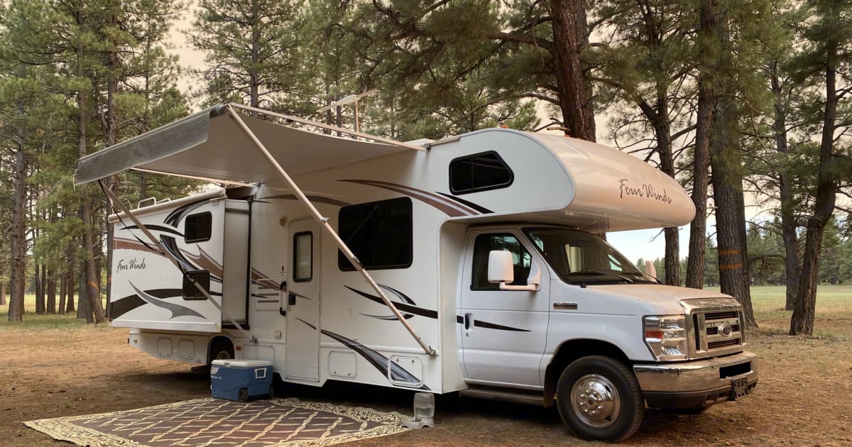 2011 Four Winds 31A Class C Rental in Surprise, AZ | Outdoorsy