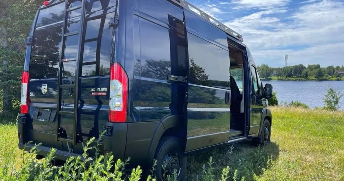 2021 Roadmaster RAM Pro Master 2500 Camper van Rental in Laval, QC ...