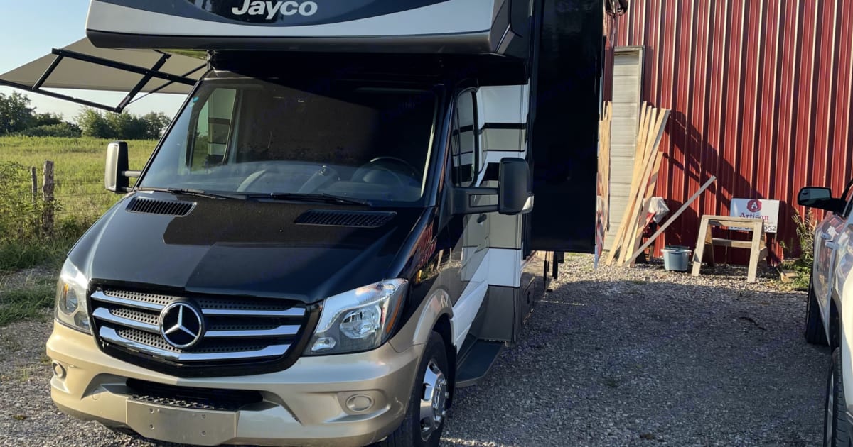 2019 Jayco Melbourne Class C Rental in Norman, OK | Outdoorsy