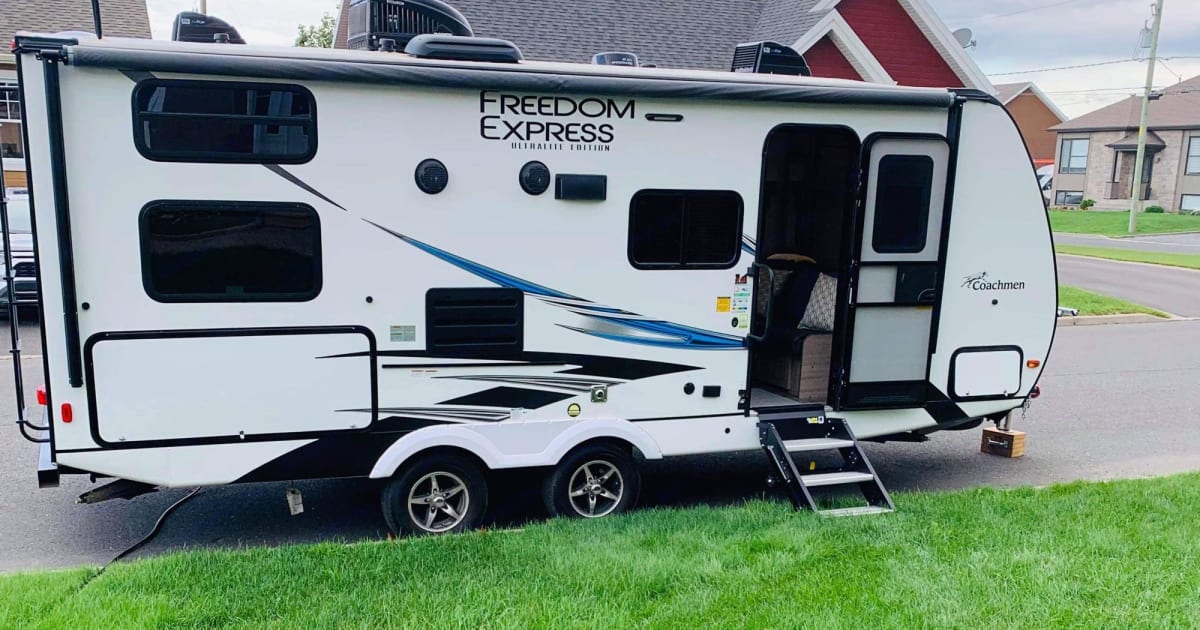 2021 Coachmen Freedom Express Travel trailer Rental in Saint ...
