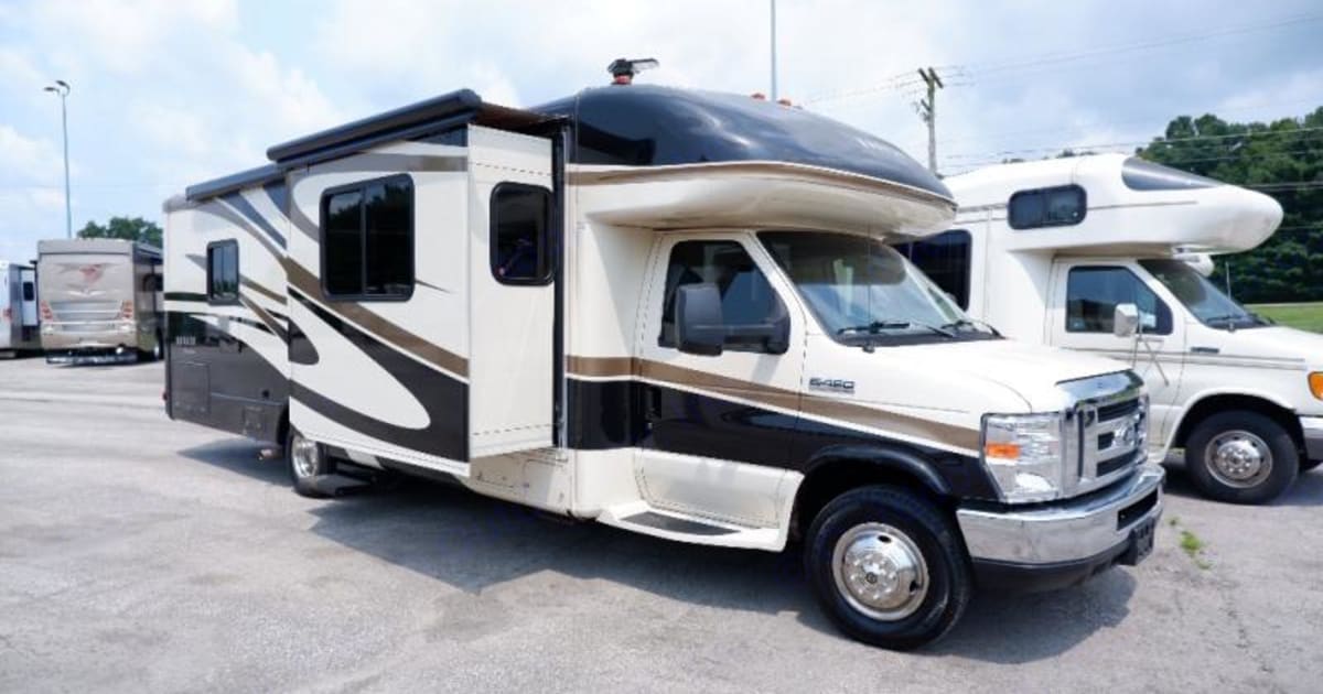 2012 Monaco Montclair B+ Class C Rental in Hilliard, OH | Outdoorsy