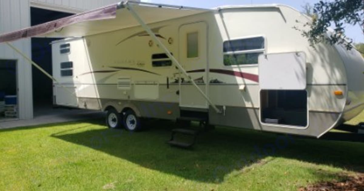 2008 Keystone Sydney Travel trailer Rental in Ponte Vedra, FL | Outdoorsy