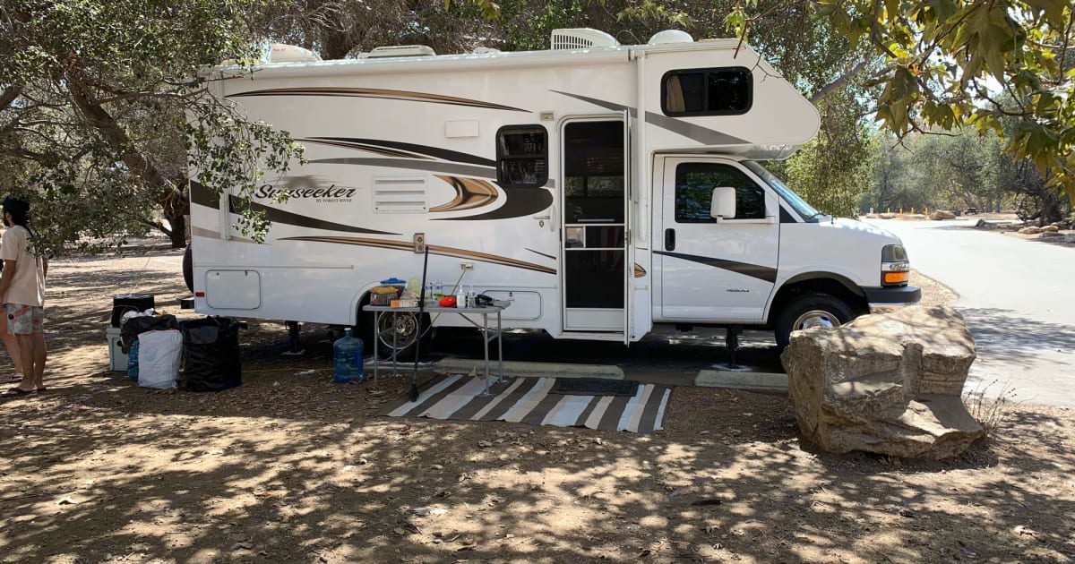 2014 Other Open Road Motorhome Rental in Simi Valley, CA | Outdoorsy