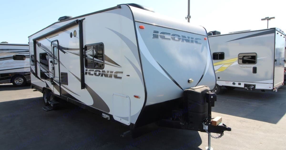 2017 Eclipse Recreational Vehicles Iconic Toy hauler Rental in Indio ...