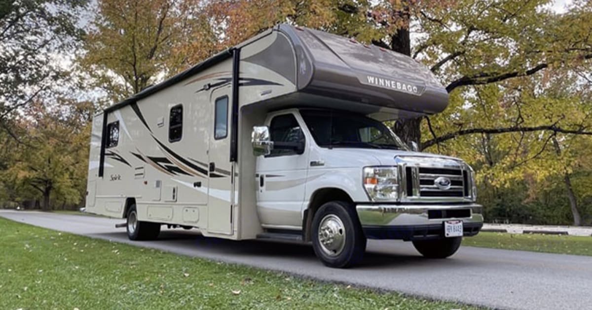 2019 Winnebago Spirit 31K Class C Rental in Columbus, OH | Outdoorsy