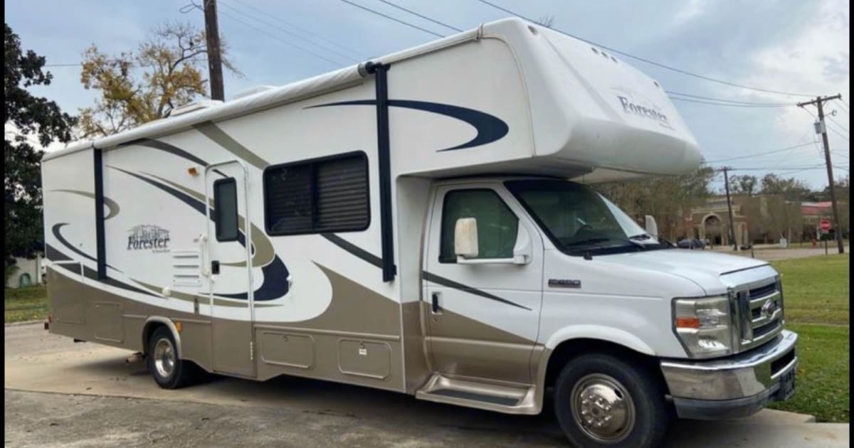 2011 Forest River Forester Class C Rental in Iota, LA | Outdoorsy